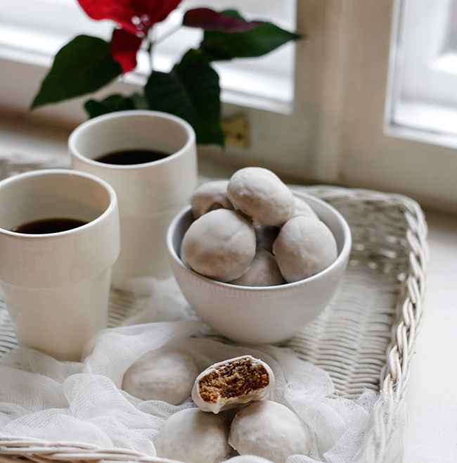 Pfeffernüsse Gingerbread Cookies – Palachinka